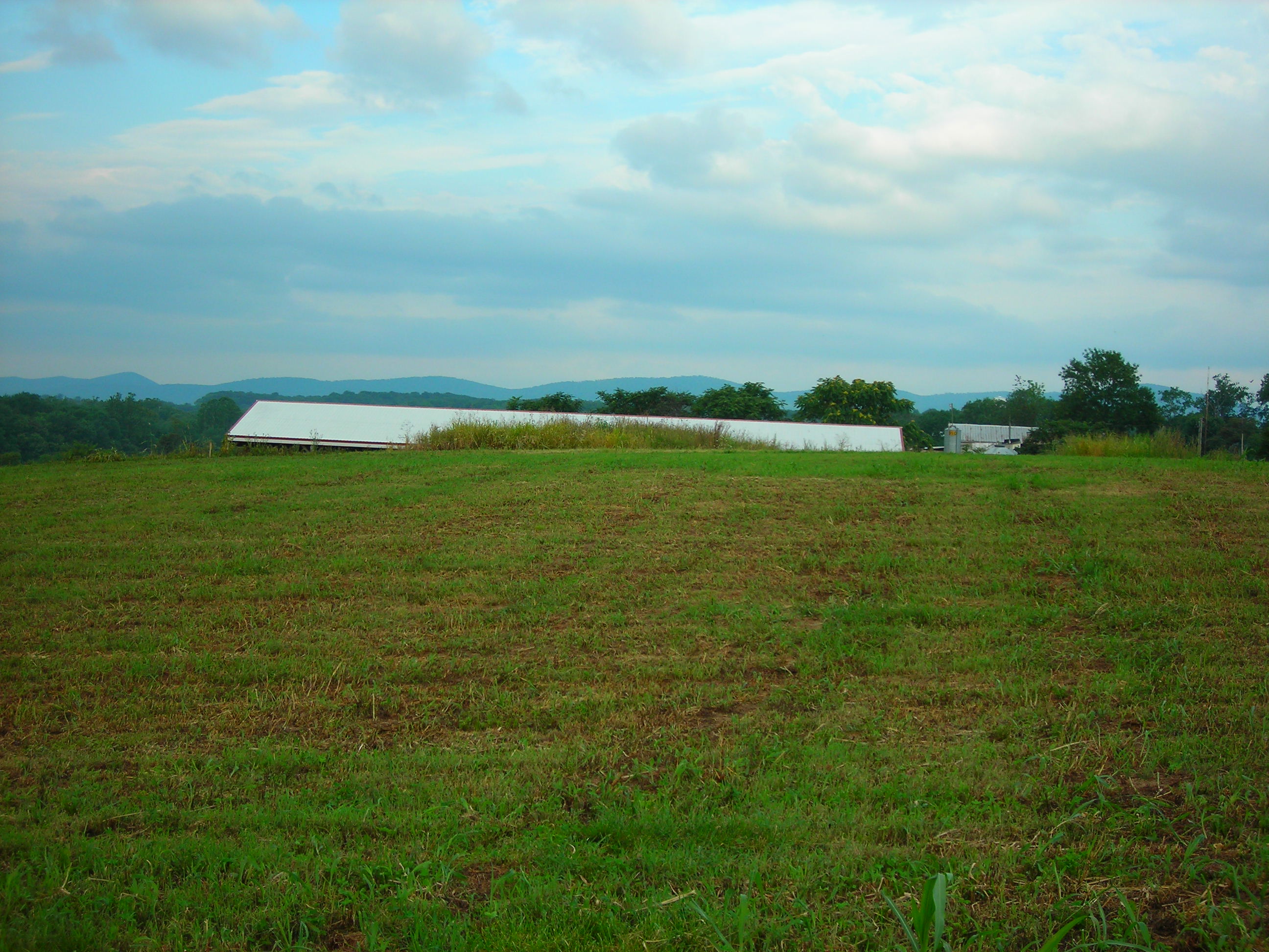 Adjoing farm to West – Key Homes